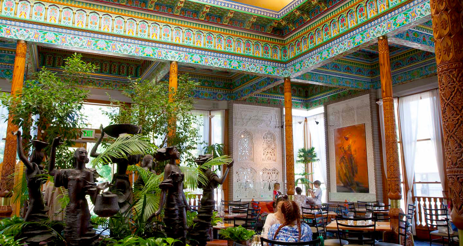 How a handcarved Tajik teahouse landed in the heart of the United ...