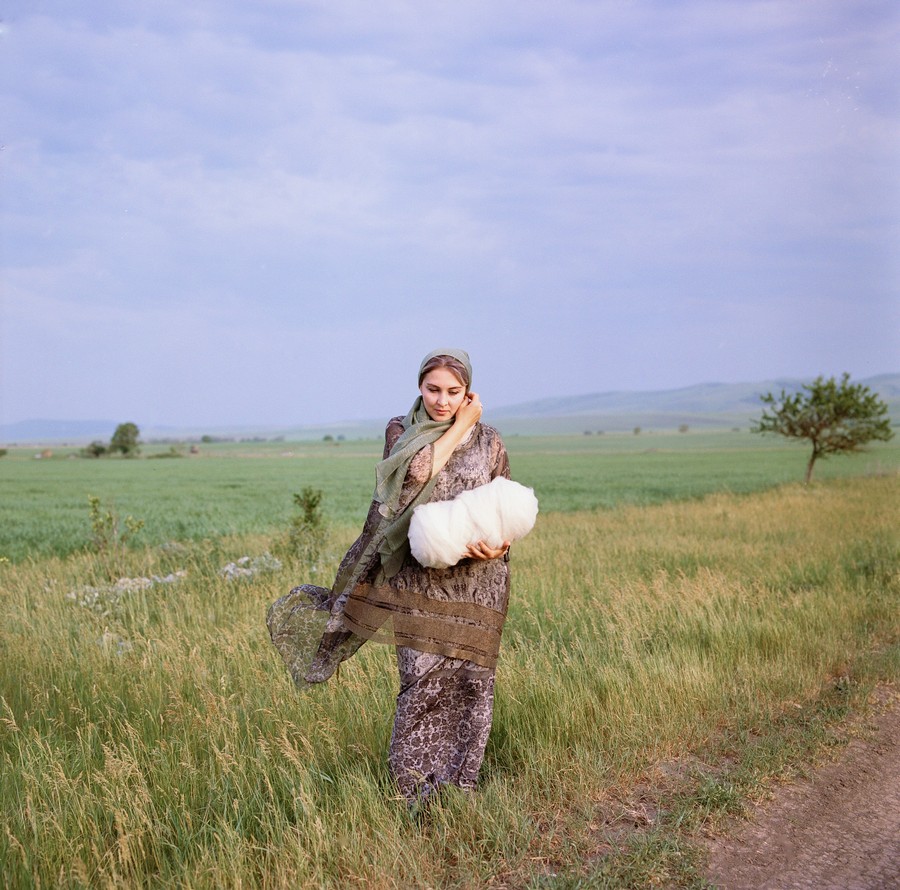 In Ingushetia, young women are reclaiming the threads of an ancient ...