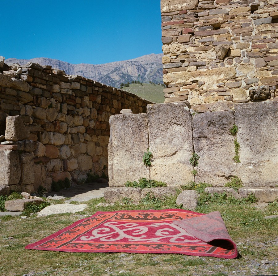 In Ingushetia, young women are reclaiming the threads of an ancient ...