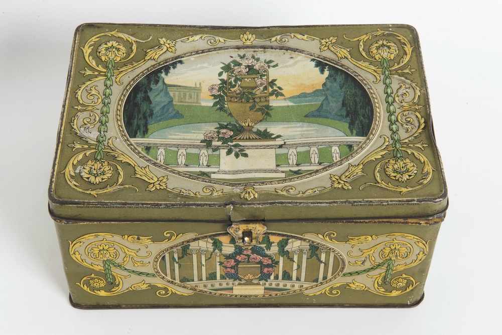 Moscow museum showcases more than 100 years of packaging design — New ...